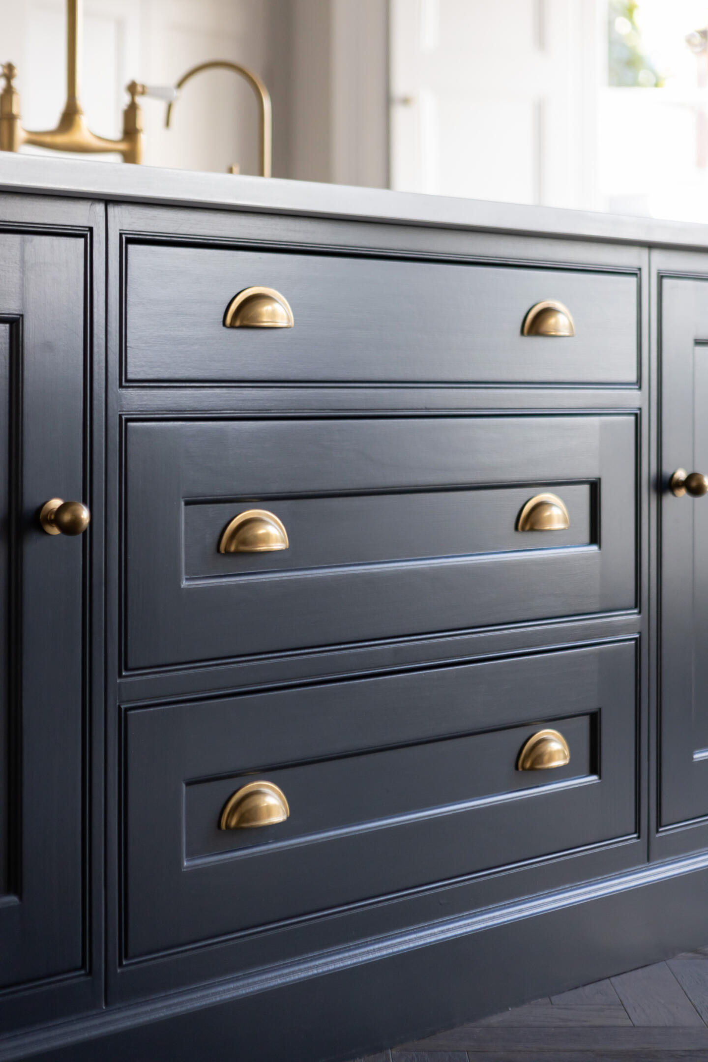 The Cotswold Effect: Bringing English Country Style into Modern Spaces ...