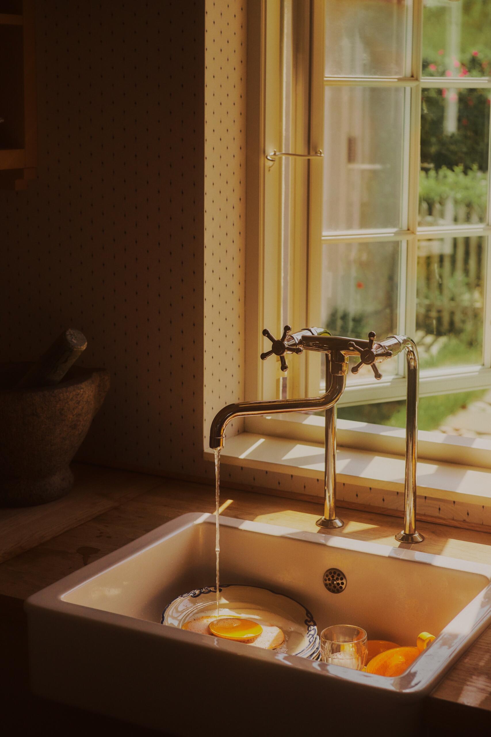 The Cotswold Effect: Bringing English Country Style into Modern Spaces ...